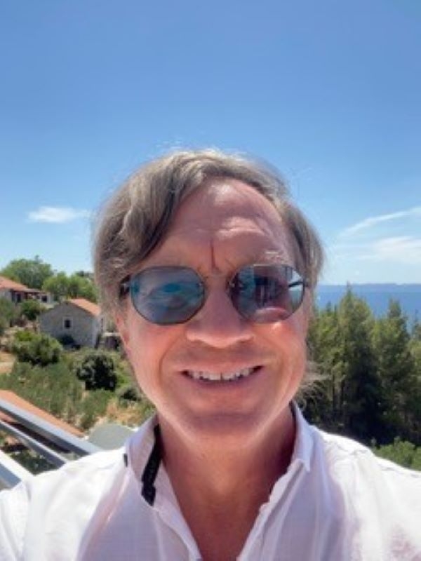 Talk Title: Quantum Non-Locality, Causal Models and Fine Tuning: a Poor ...